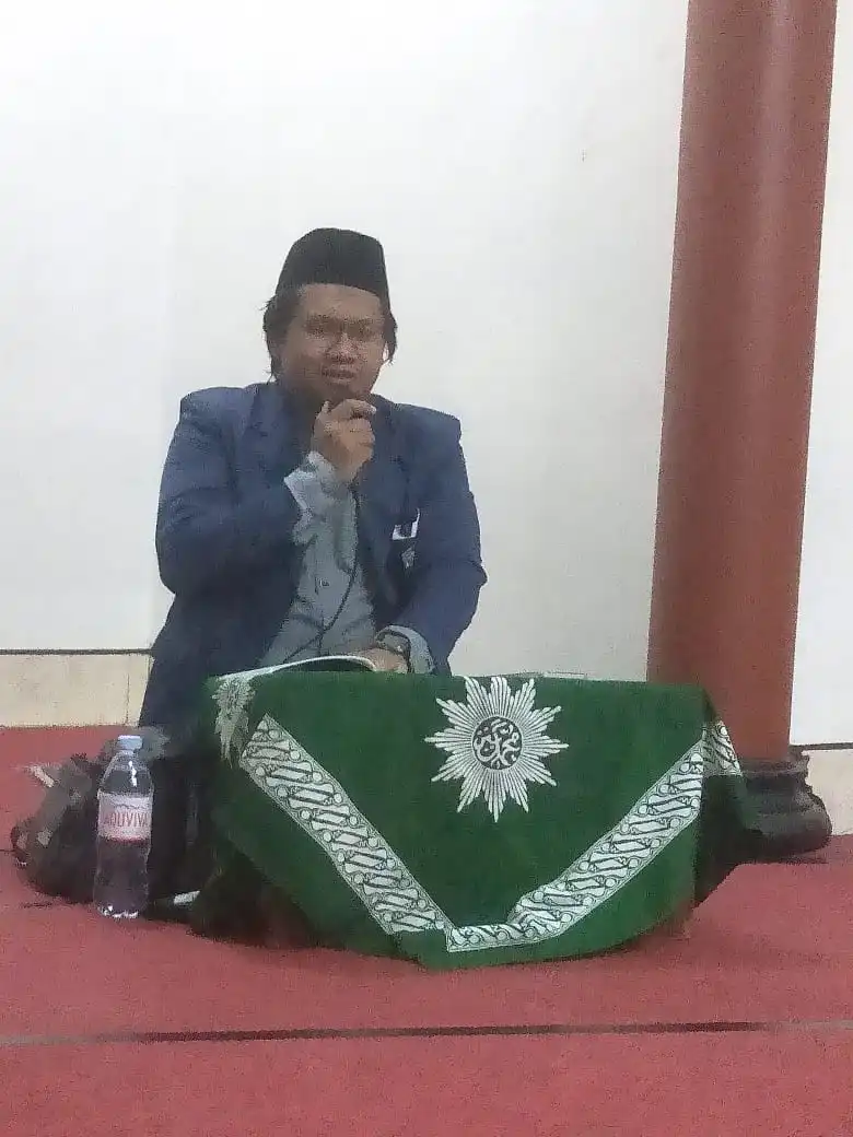 Kajian Tauhid: “Cukupkah Meyakini Allah Sebagai Rabb?” — Ustaz Fajar ...